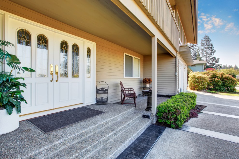 8 Ways to Drastically Improve Front Door Security