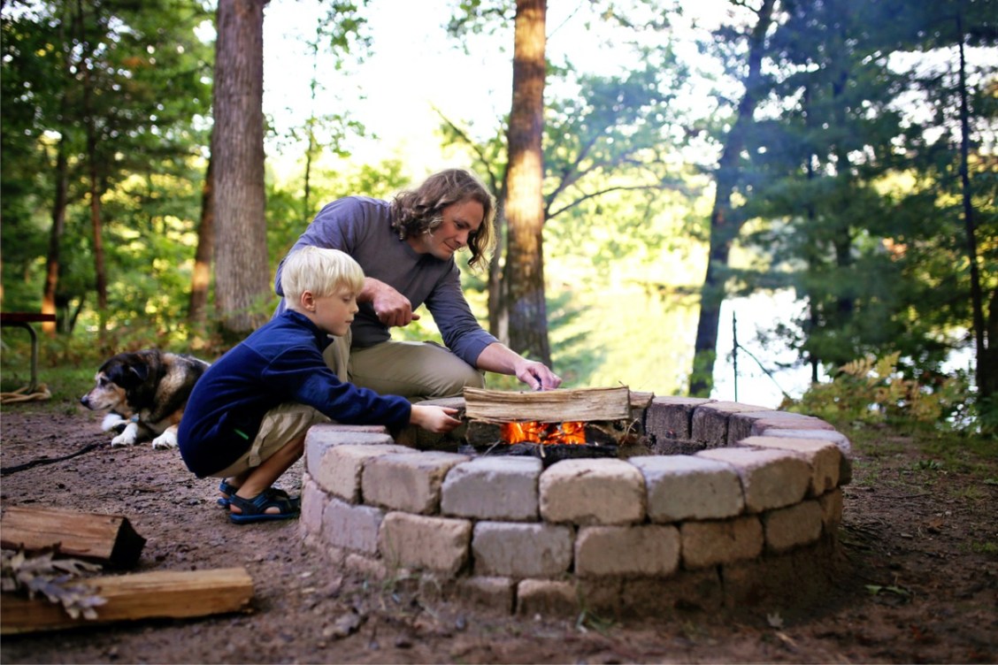 How to Start a Fire in a Fire Pit