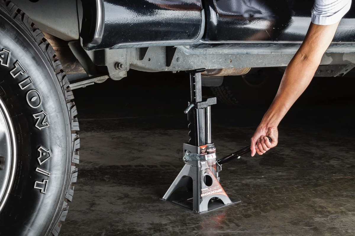 14 Invaluable Tools to Have on Hand When DIY-ing Alone - Bob Vila