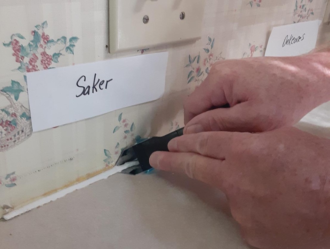 We Tested The 8 Best Caulk Removal Tools, See Our Results