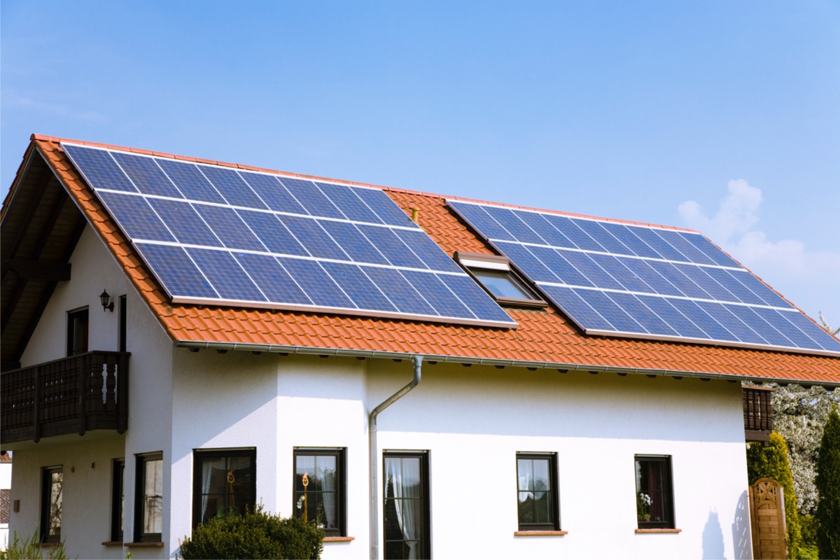 8 Things to Know Before Buying a House with Solar Panels - Bob Vila