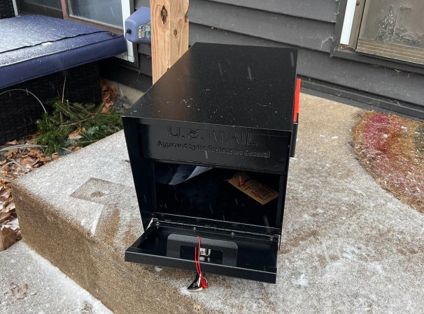 The Best Locking Mailbox Options - Top Picks by Bob Vila