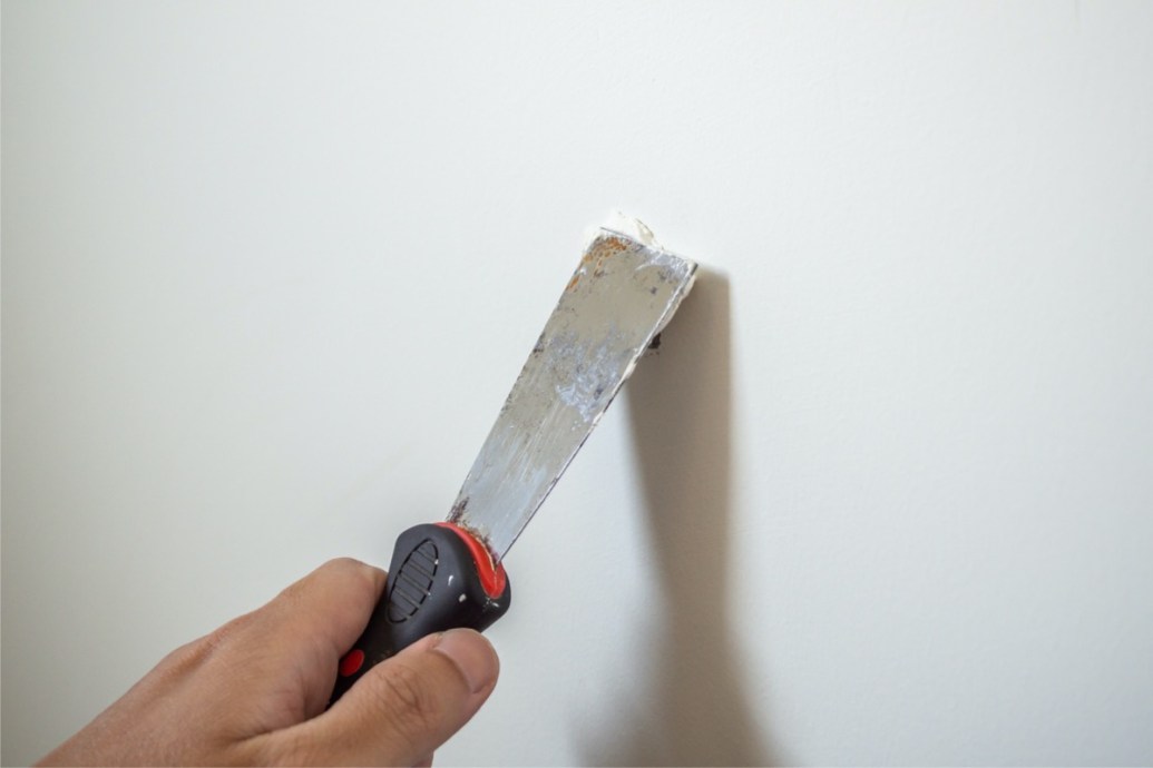 How Long Does Spackle Take to Dry? - Bob Vila
