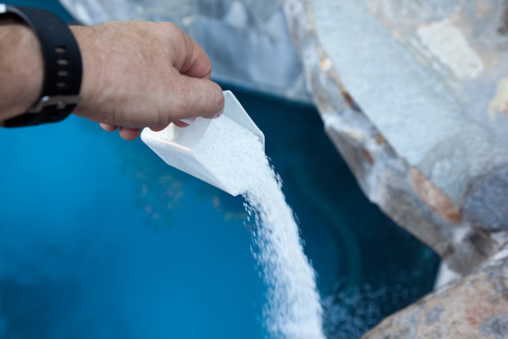 What Does Baking Soda Do for a Pool? - Bob Vila