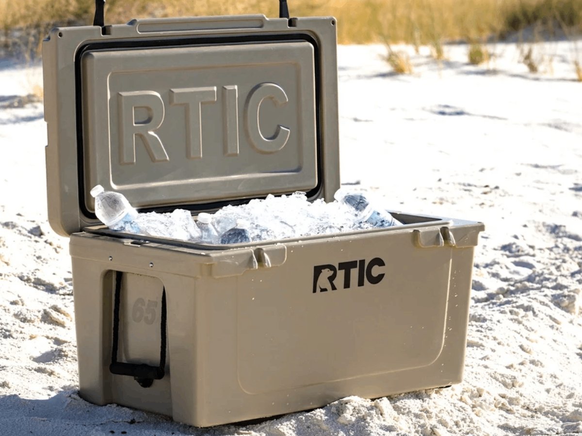 The 10 Best Yeti Cooler Alternatives You Can Get - Bob Vila