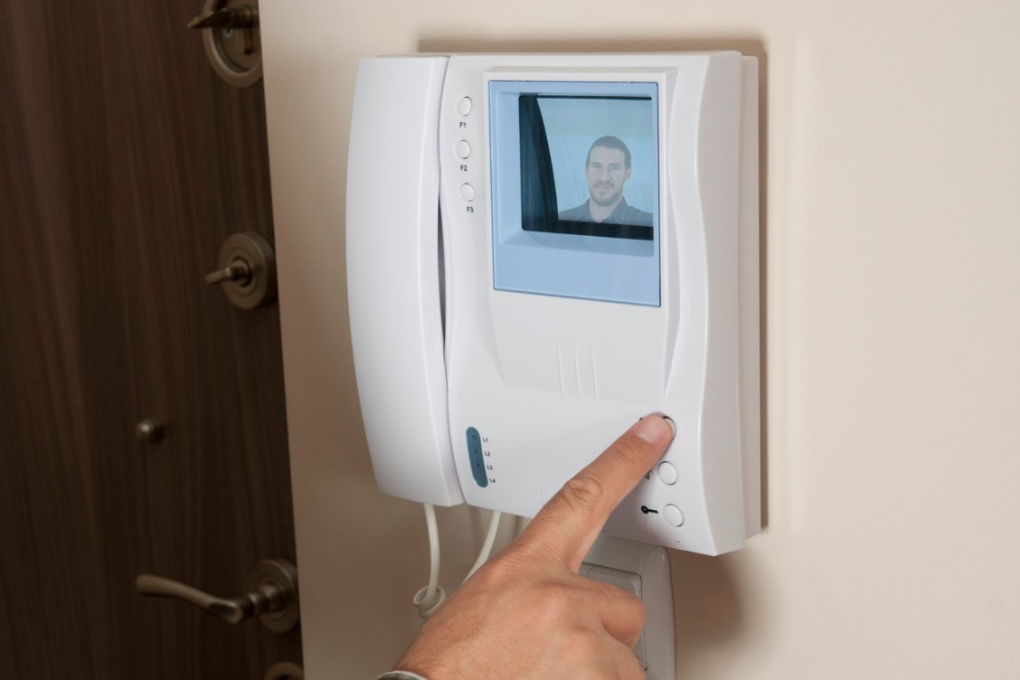 Solved! Do Security Signs Deter Crime? - Bob Vila