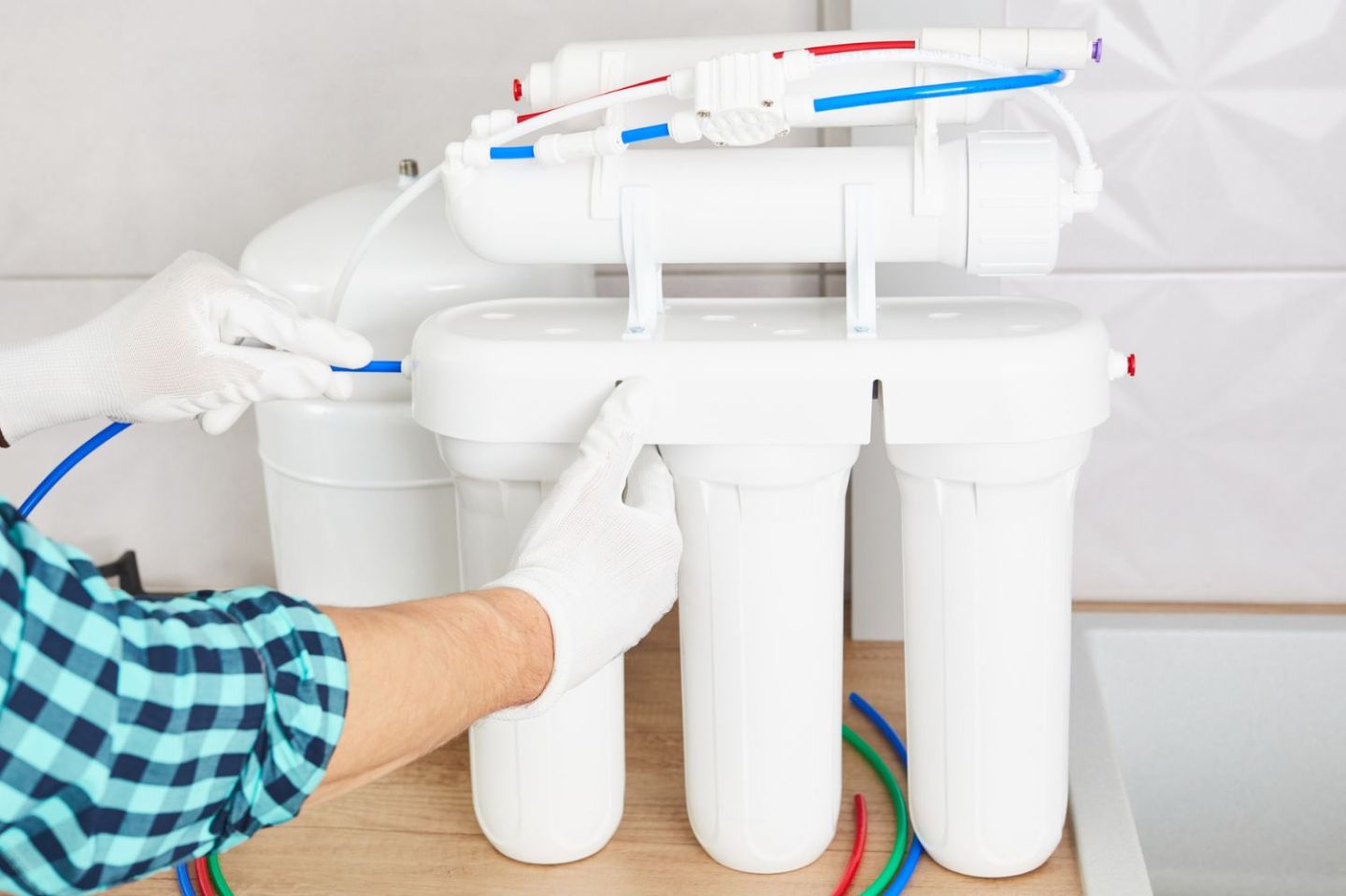 How Much Does a Home Water Filtration System Cost ? - Bob Vila