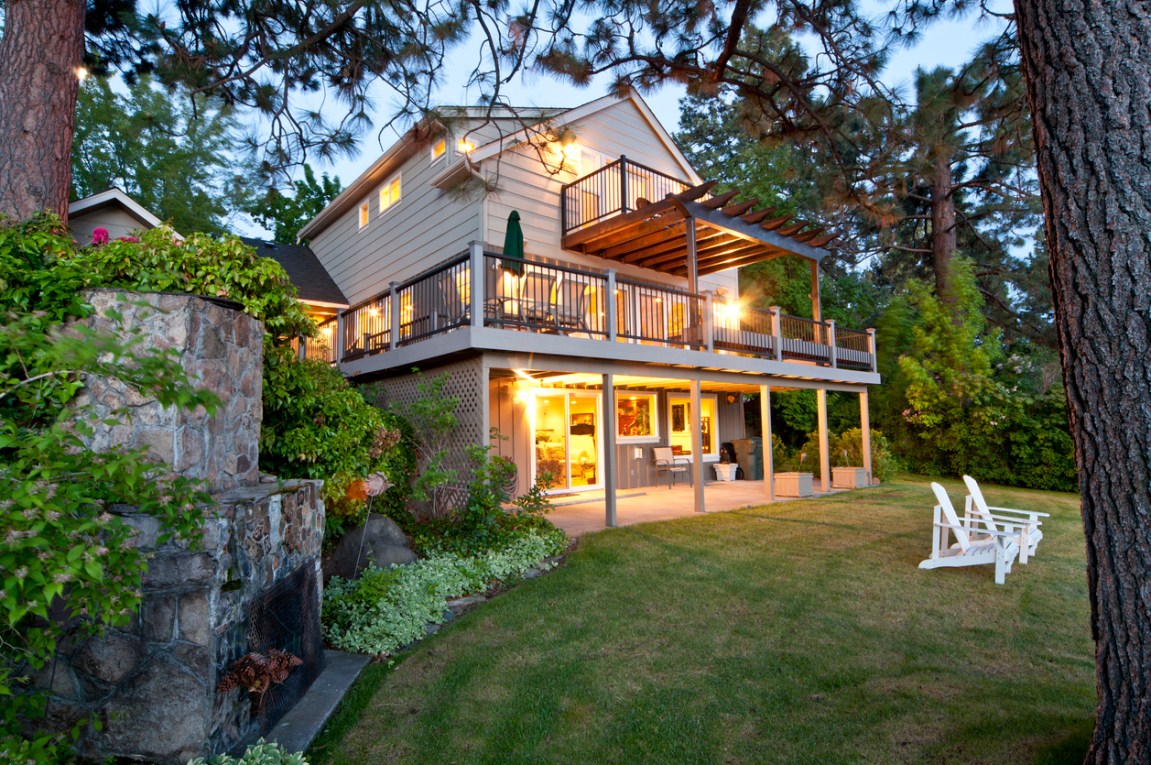 10 Deck Skirting Ideas That Will Dress Up Your Outdoor Space - Bob Vila