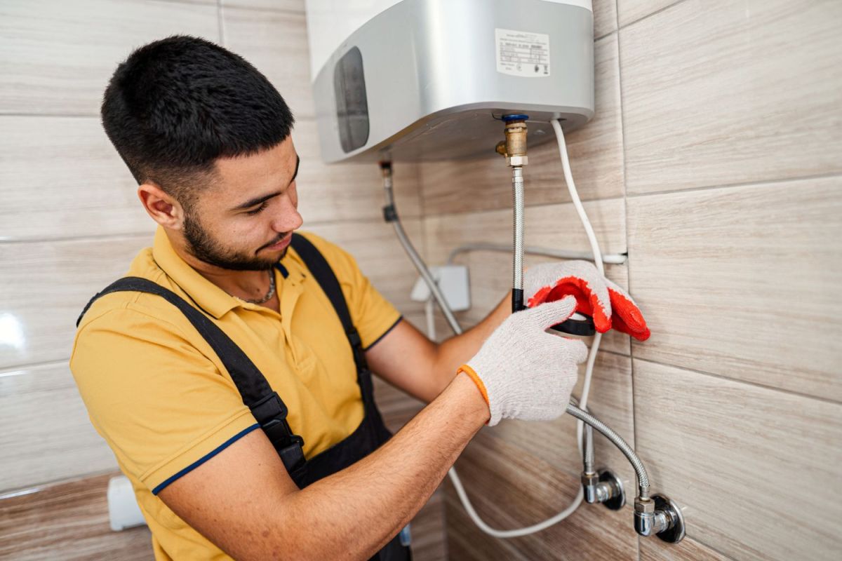 How Much Does Water Heater Repair Cost? - Bob Vila
