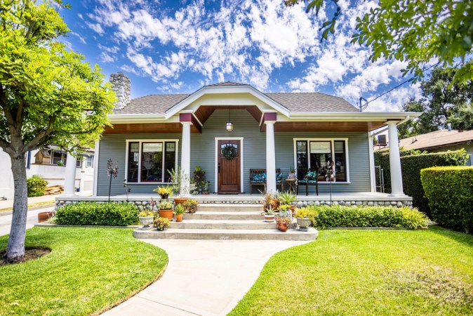 Guide to Buying Older Homes by Decade