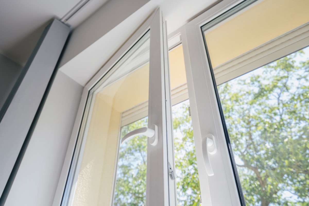 Wood vs. Vinyl Windows: What’s the Difference? - Bob Vila
