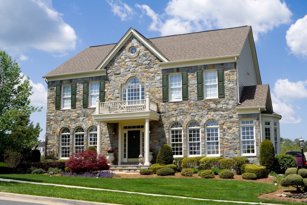 Guide to Buying Older Homes by Decade