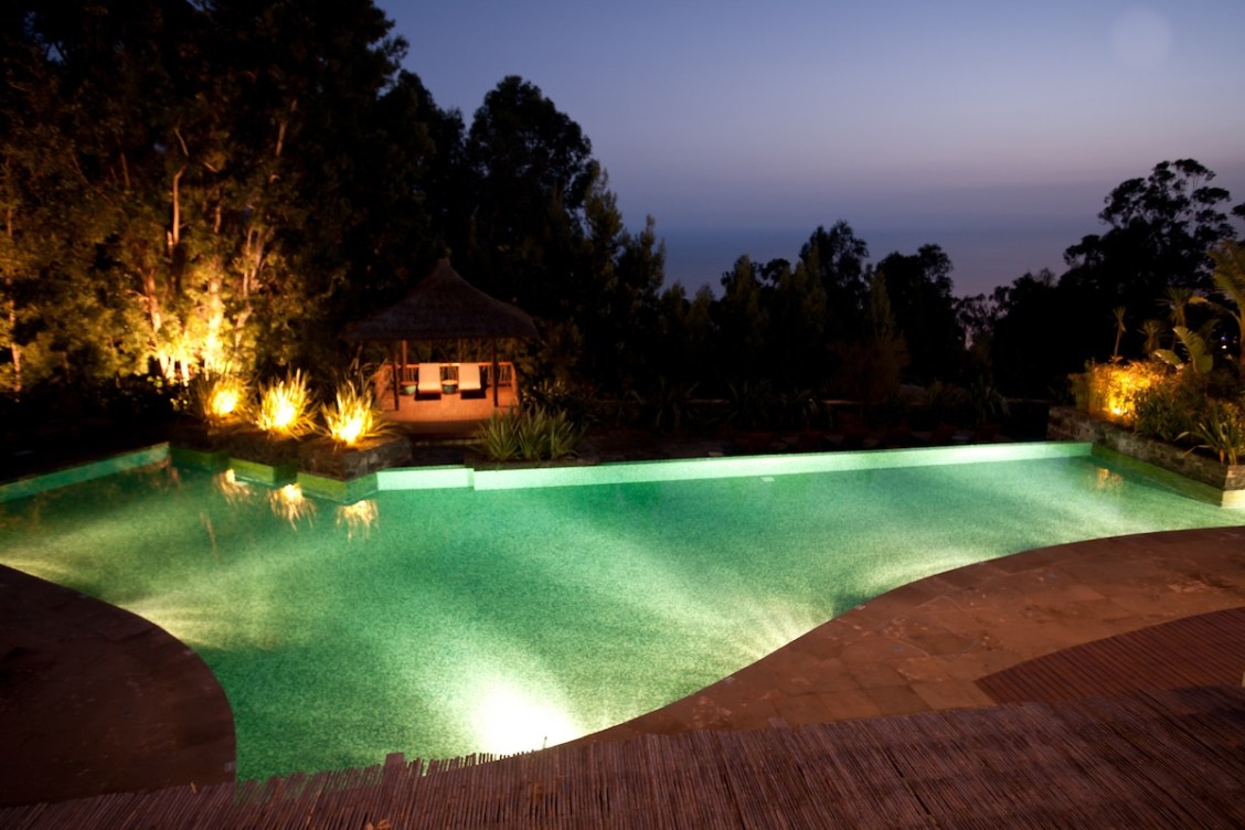Pool Lighting Ideas and Tips to Illuminate Your Outdoor Space