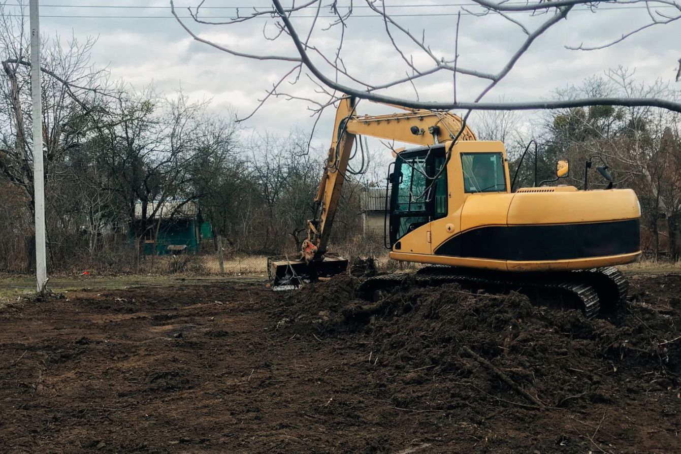 How Much Does It Cost to Clear Land? A Budgeting Breakdown