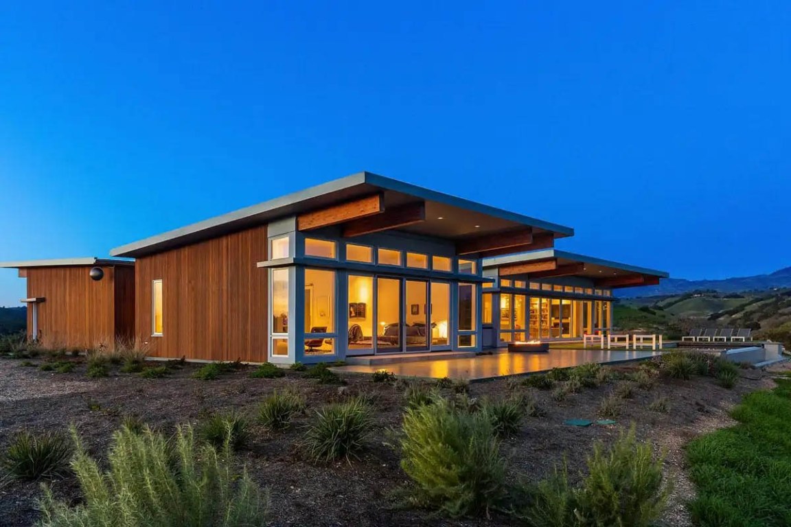 The Best Kit Homes to Buy and Build Yourself - Picks by Bob Vila