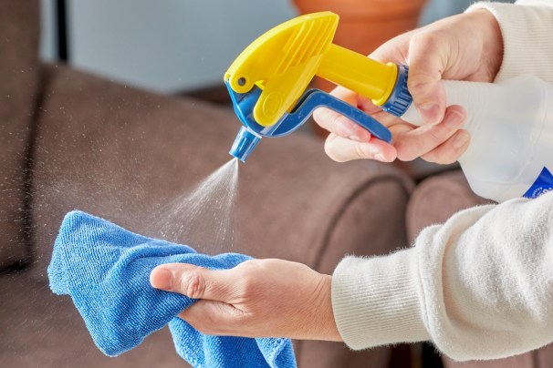 How to Get Rid of Dust: 20 Simple Home Cleaning Tips