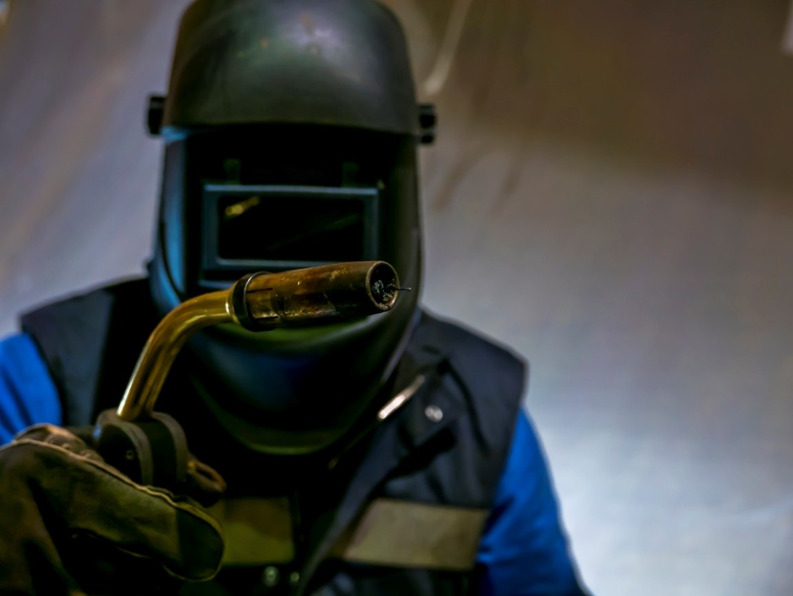 MIG vs. TIG Welding: What's the Difference? - Bob Vila