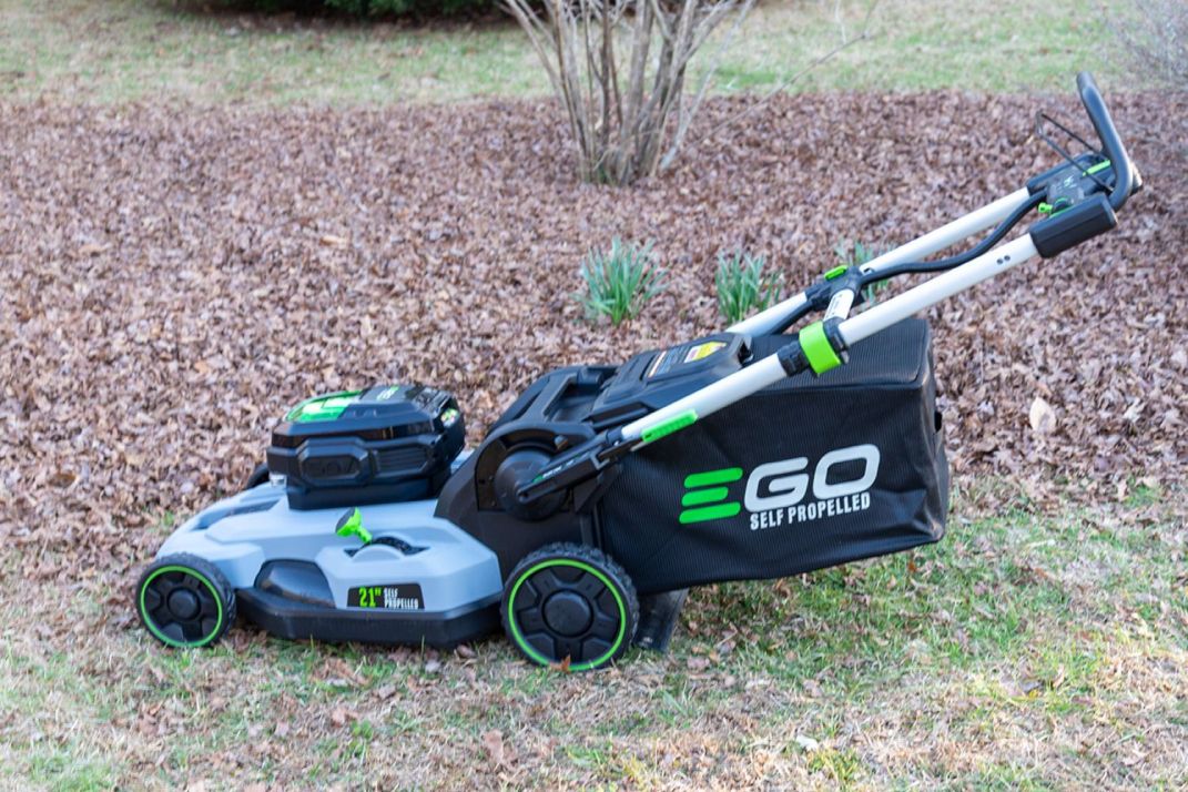 I Cut My Half-Acre Lawn in Just One Charge With This Ego Mower