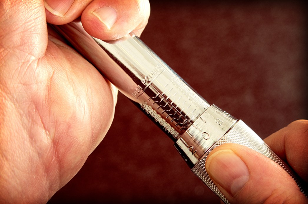 How to Use a Torque Wrench - Bob Vila