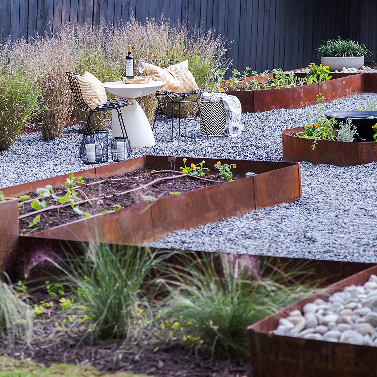 Edge Your Beds: 12 Easy Ideas for Landscape Borders - Bob Vila