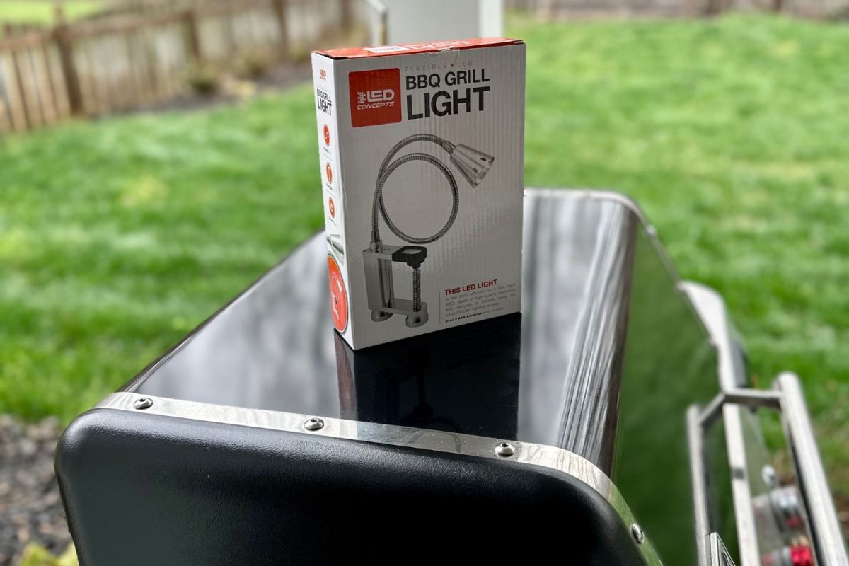 LED Concepts Grill Light Review: Is it Worth It? - Tested by Bob Vila