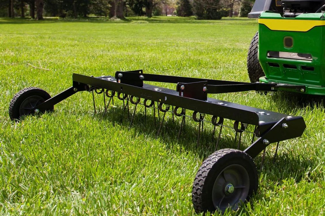 The Best Dethatcher Options for Your Lawn (2024 Review)