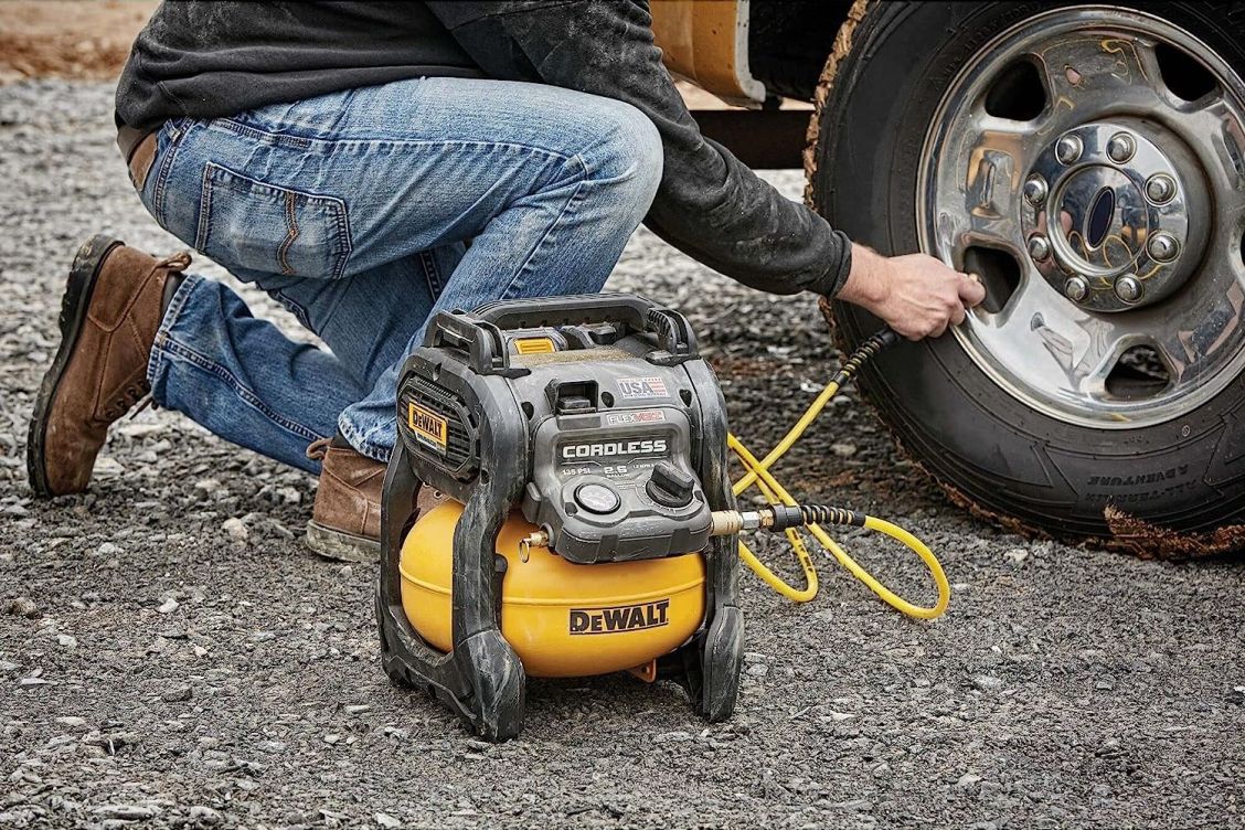 The Best Air Compressors for Home Garages - Picks by Bob Vila