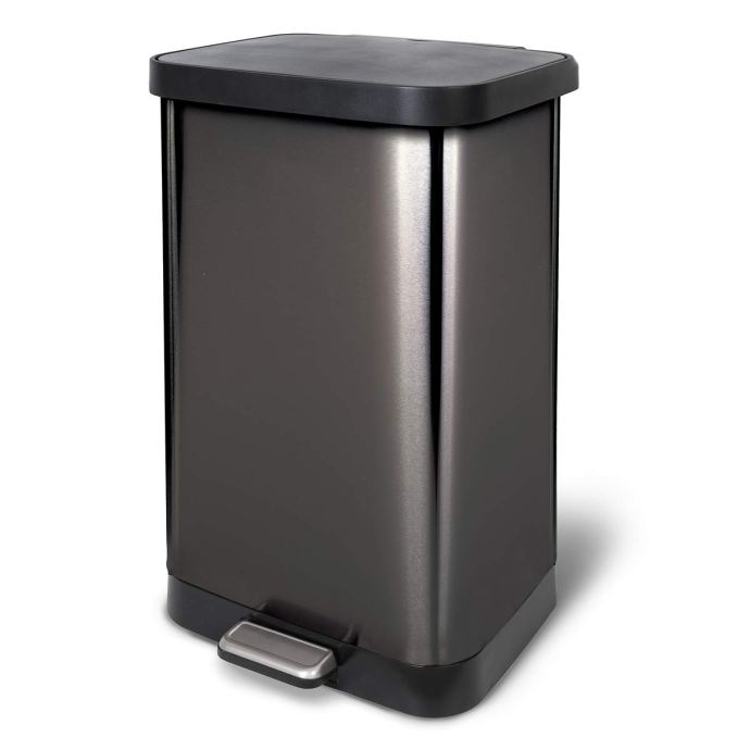5 Trash Can Sizes Every Homeowner Should Know - Bob Vila