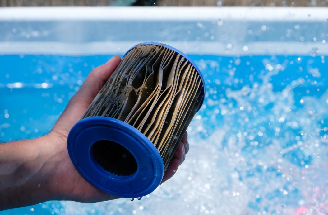How to Clean a Pool Filter (Sand, DE, or Cartridge) - Bob Vila