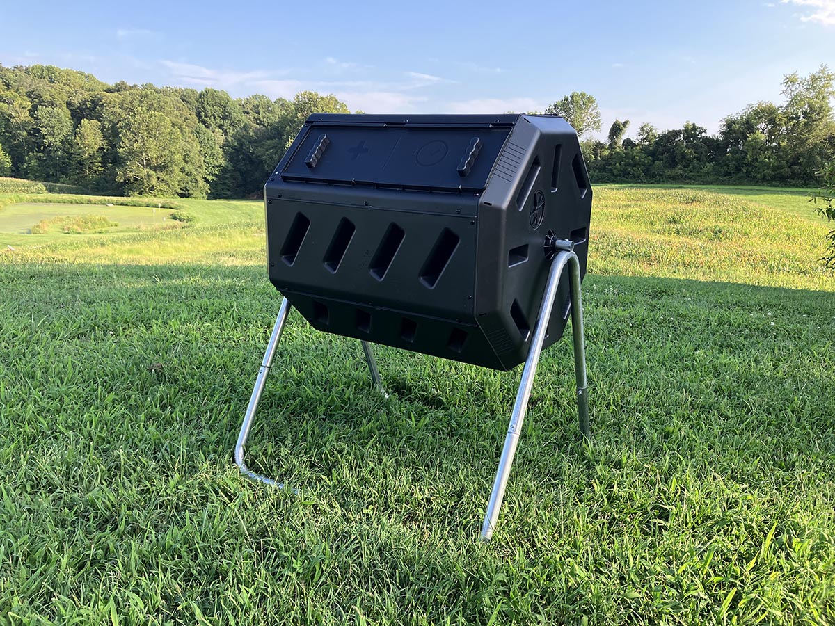 FCMP Outdoor Tumbling Composter Review: Tested by Bob Vila