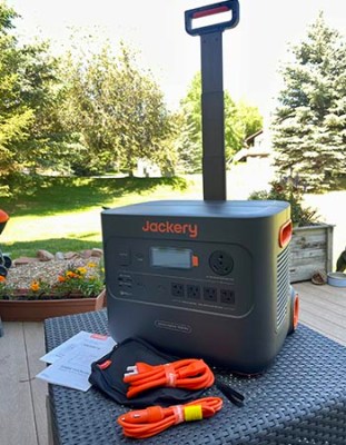 Jackery 3000 Pro Solar Generator Review: Is it Worth It? - Tested