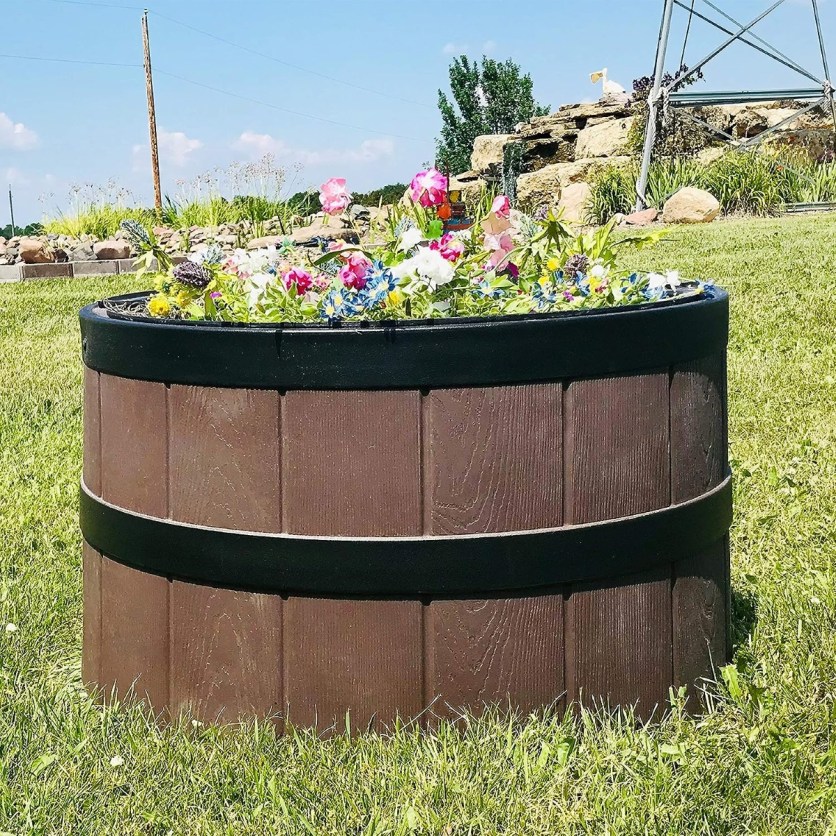 The Dos and Don'ts of Landscaping Around Your Septic Tank