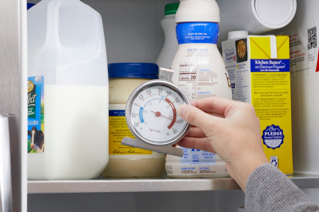 What Temperature Should a Refrigerator and Freezer Be?