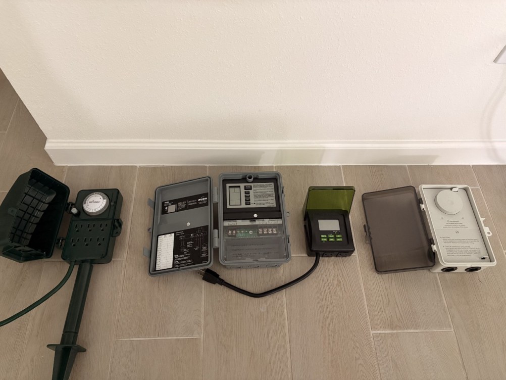 The Best Pool Timers - Tested by Bob Vila