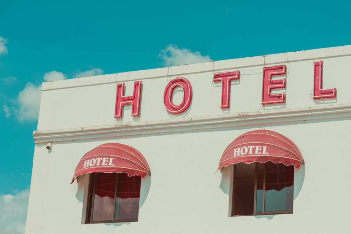 33 Haunted Hotels and Airbnbs in the U.S. to Book for Halloween - Bob Vila