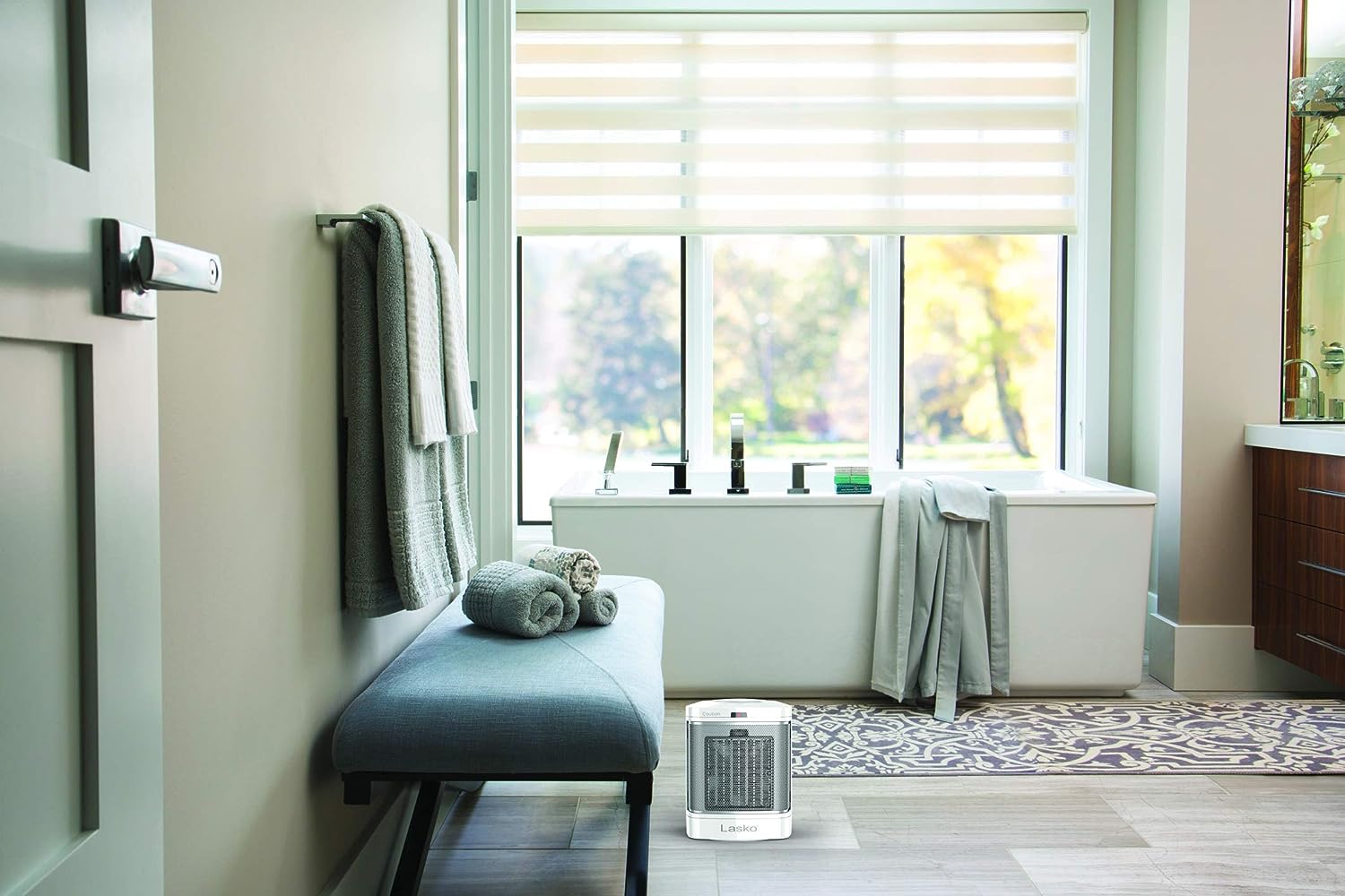 The 9 Best Bathroom Heaters - Reviewed by Bob Vila