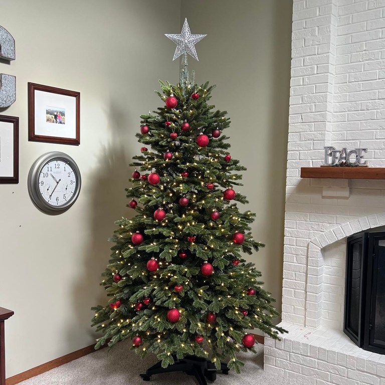 A Balsam Hill Flip Tree Review- Tested