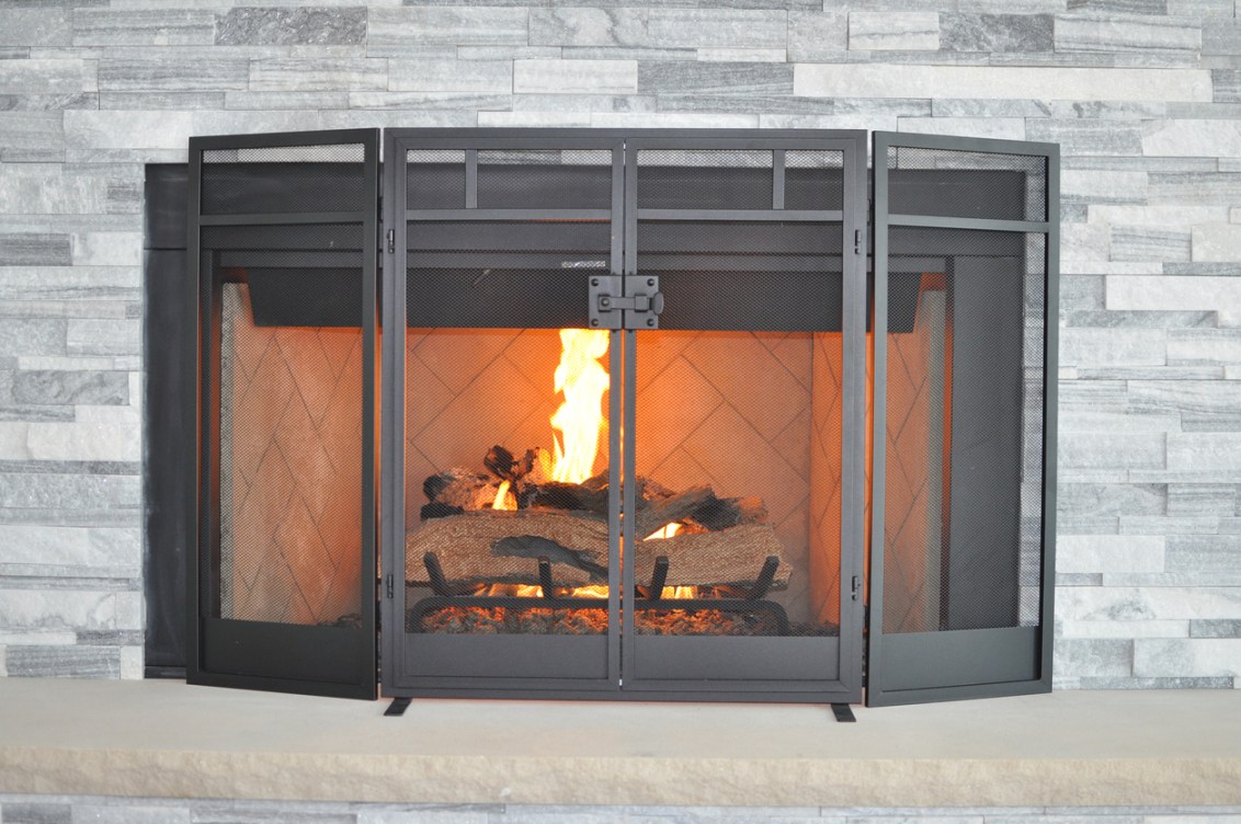 9 of the Best Fireplace Screens You Can Get