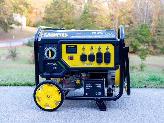 The Champion 7500-Watt Dual-Fuel Generator Blew Us Away in Our Tests