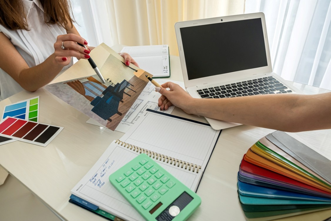 How to Measure for Wallpaper in 6 Quick Steps - Bob Vila