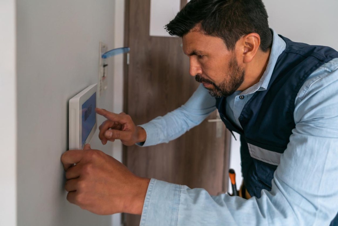 21 of the Most Common Jobs to Add to Your Handyman Services List And ...