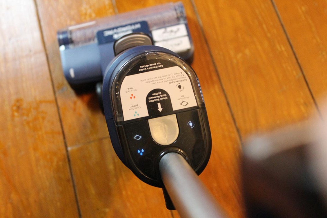 Shark HydroVac Tested Review: Is It as Good as a Bissell CrossWave?