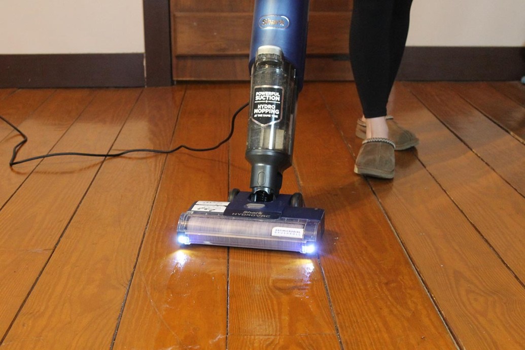 Shark HydroVac Tested Review: Is It as Good as a Bissell CrossWave?