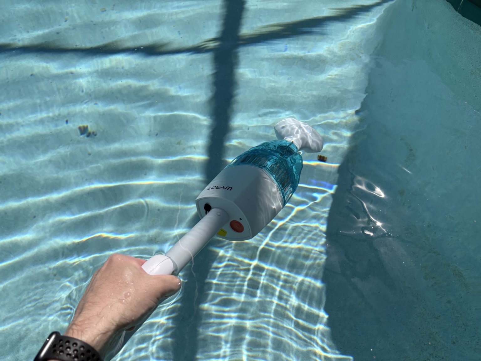 The Best Handheld Pool Vacuums - Tested by Bob Vila