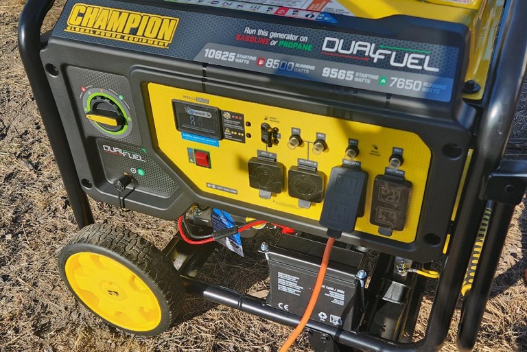 Champion Generator Tested Review 8 500 Watts Of Dual Fuel Domination