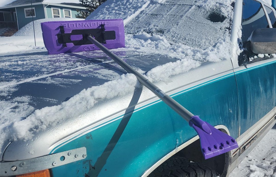 Snow Joe Broom and Ice Scrapper, The Tool You Need This Winter, Tested