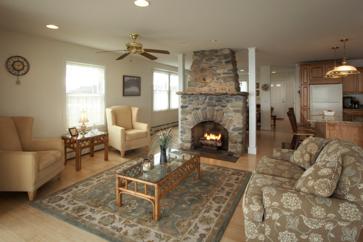 What Is a Keeping Room?