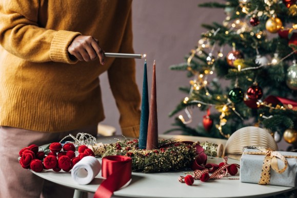 You’re Probably Burning Candles Wrong—Here’s How to Do it Safely