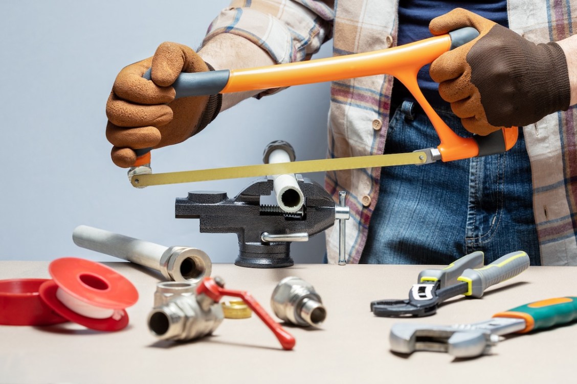How to Be Your Own Plumber - Bob Vila