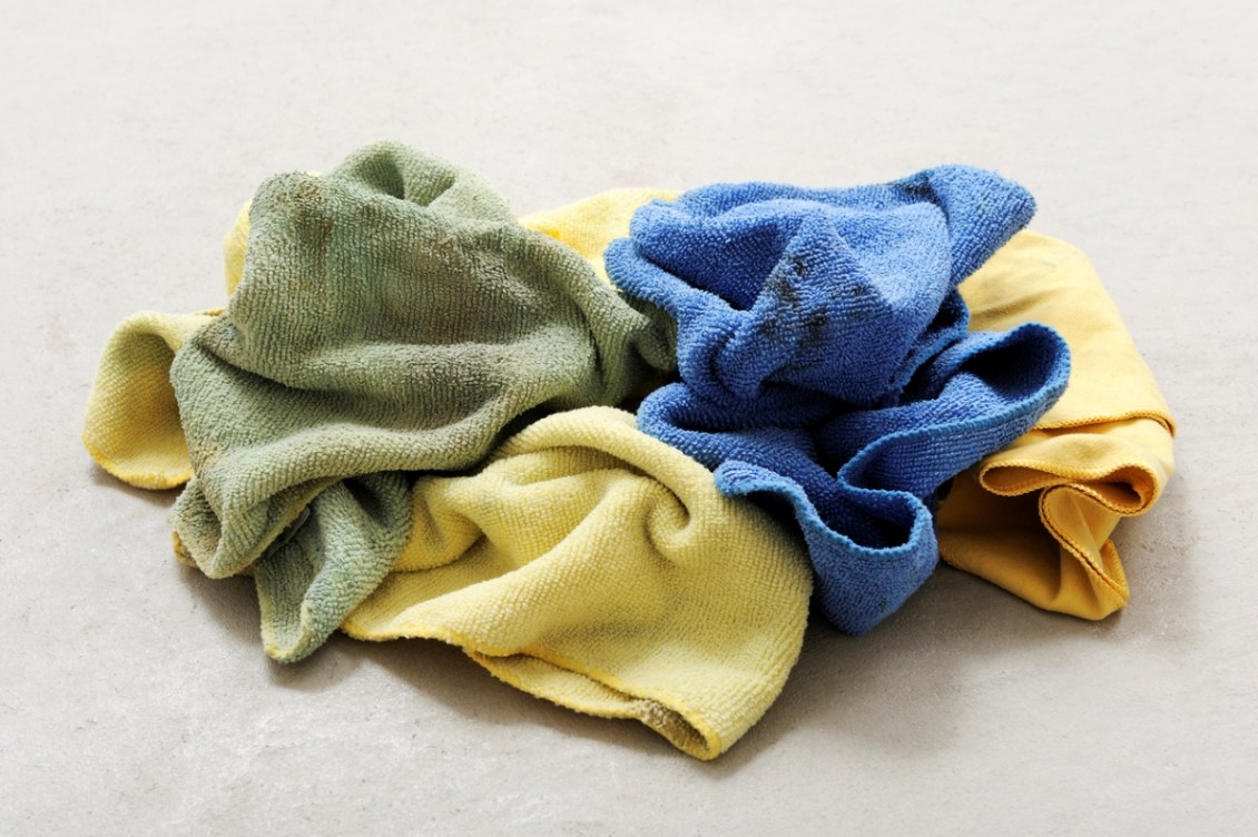 How to Wash Microfiber Towels and Cloths Properly